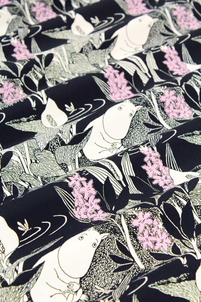 Muumi - ANNA UNEN TULVIA -college musta - Eurokangas