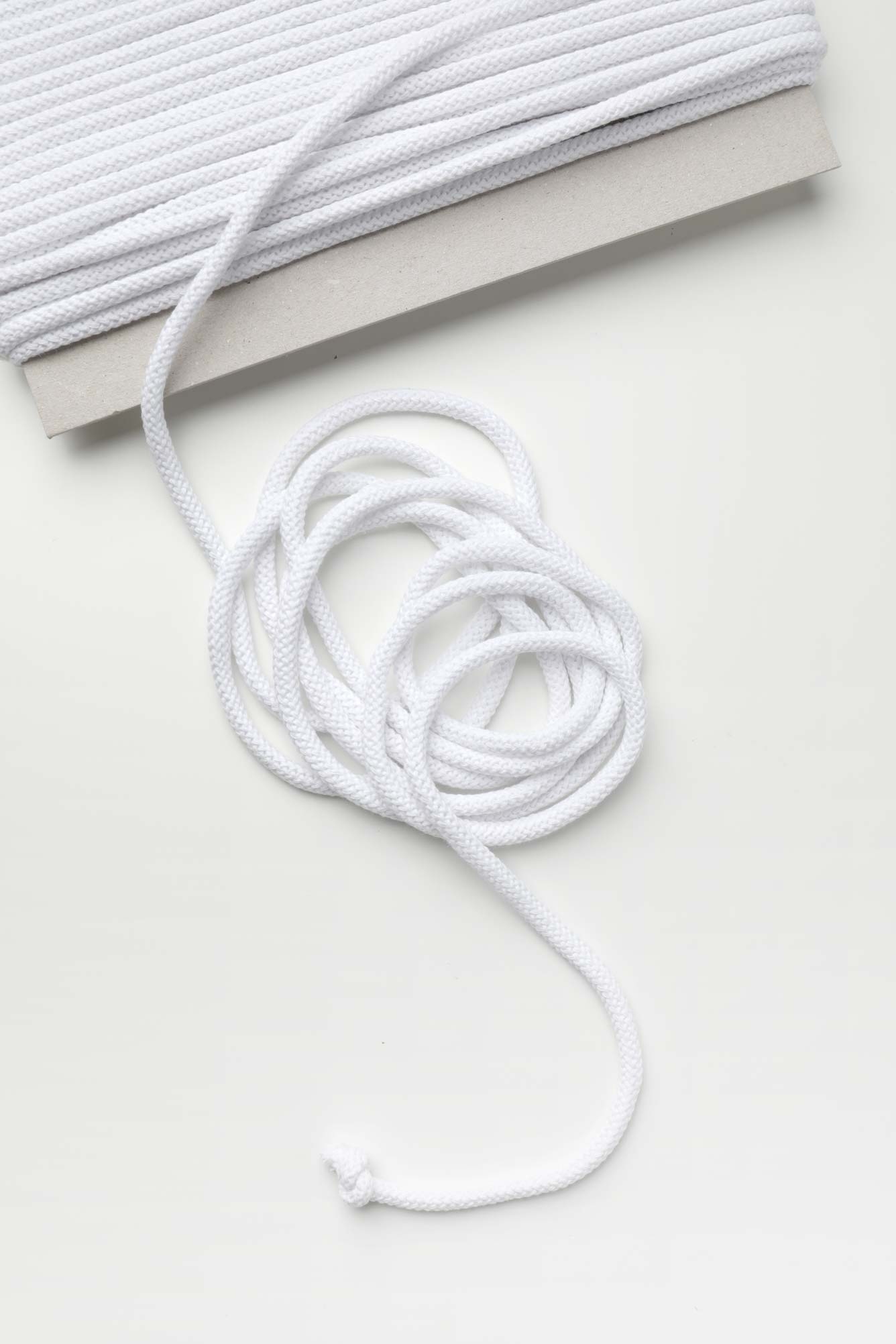 PUUVILLANYÖRI 9MM valkoinen - Eurokangas